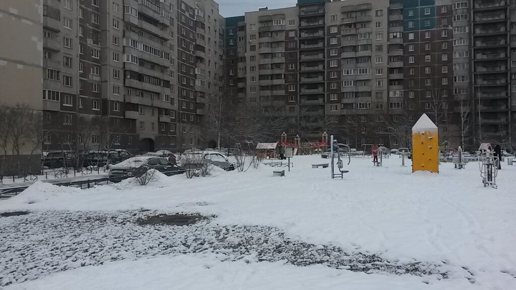 Oyun alanı Playground, Saint‑Petersburg, foto
