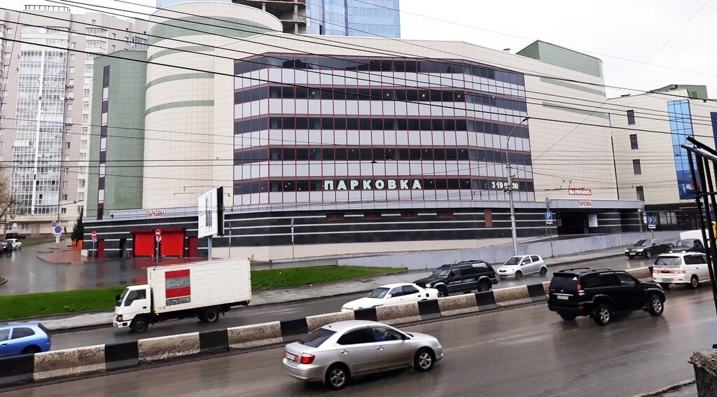 Otoparklar Car Parking Mfc Manhattan, Novosibirsk, foto