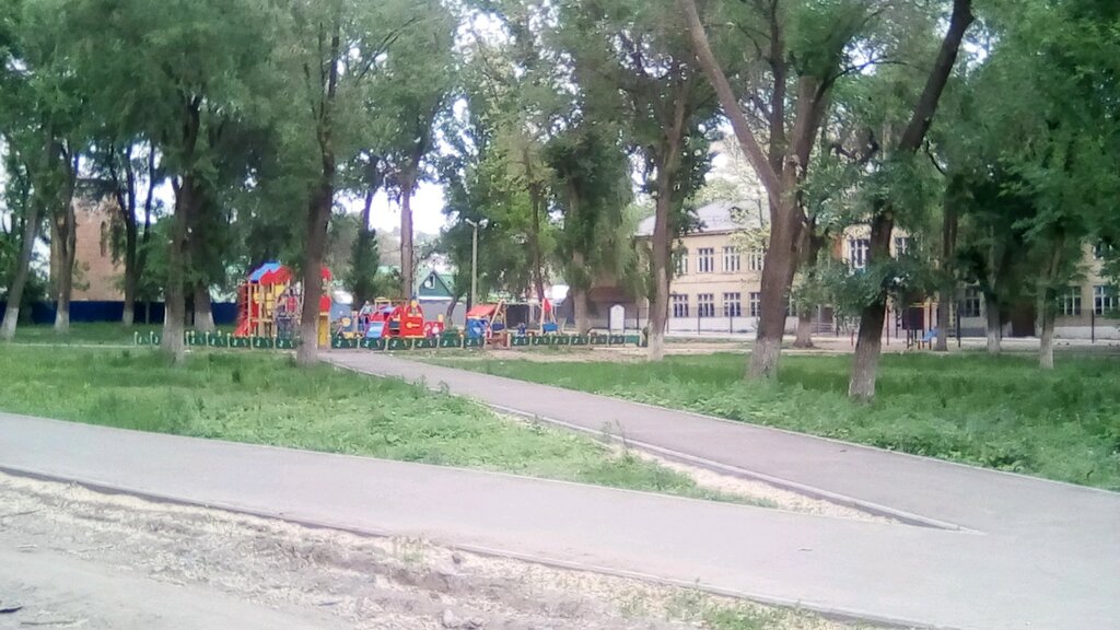 Meydan Сквер Пролетарский, Saratov, foto