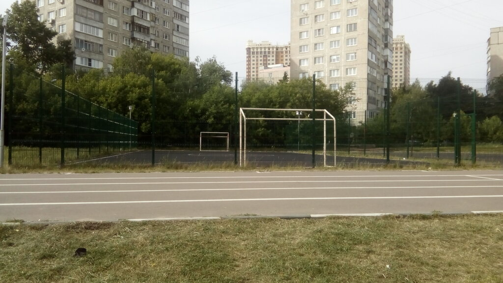 Spor alanı Футбольная площадка, Jukovski, foto