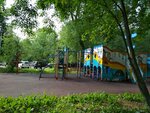 Playground (Moscow, istoricheskaya mestnost Alyoshkino), oyun alanı  Moskova'dan