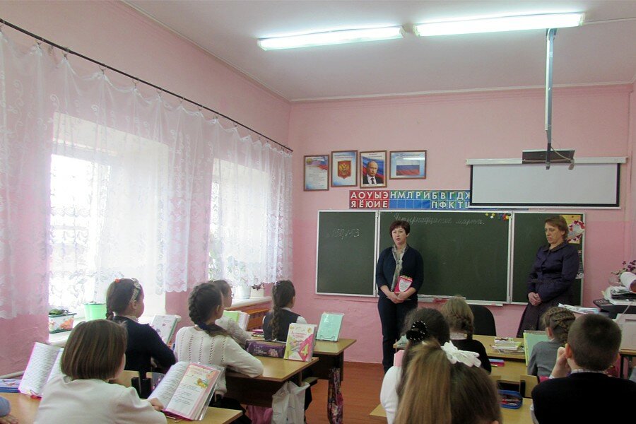 i̇lkokul Der. Lukyanovo shkola osnovnaya, Moskova ve Moskovskaya oblastı, foto