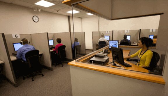 Okul ekipmanları Conduct Exam Technologies Llp, Rajkot, foto