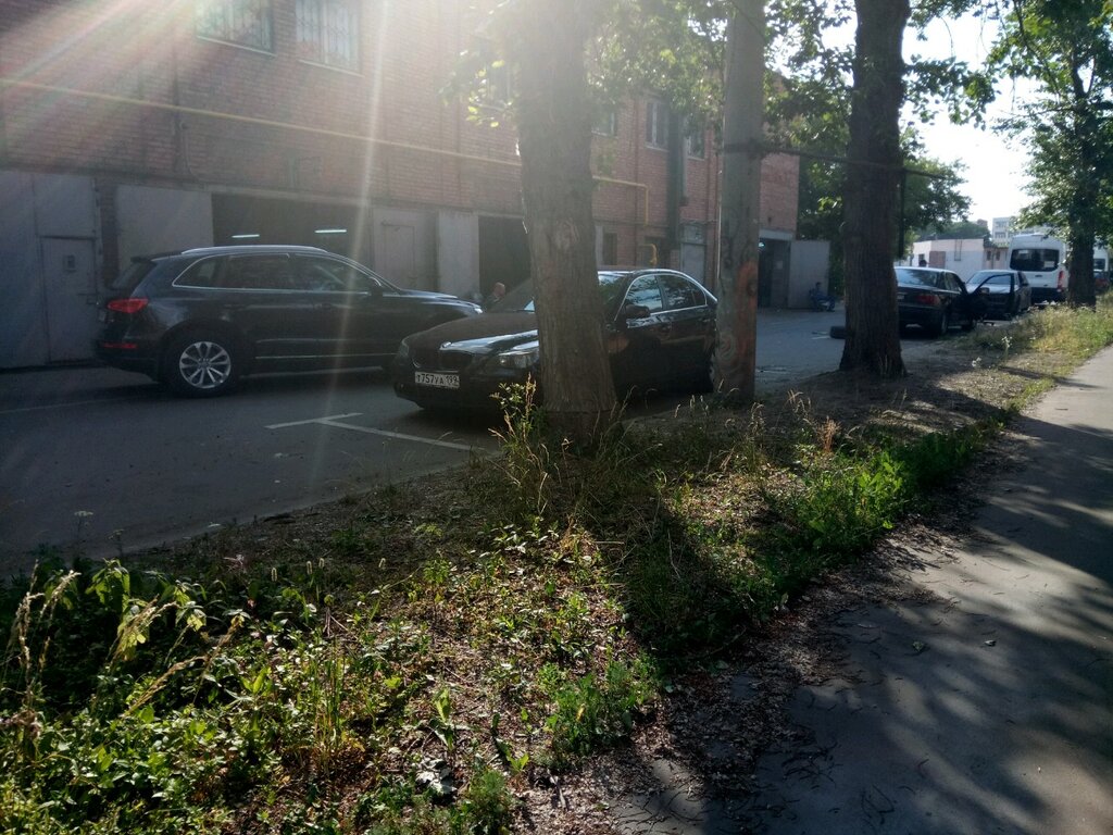 Garajlar ГК Автомобилист, Moskova, foto