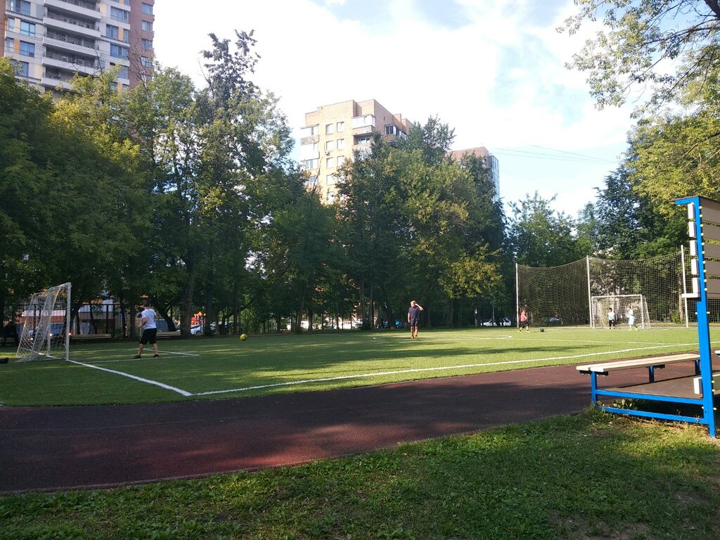 Spor alanı Футбольное поле, Moskova, foto