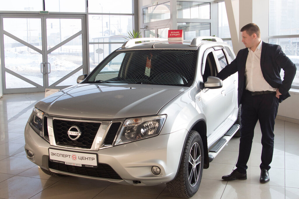 Otomobil satış galerileri Expert Centr, Samara, foto