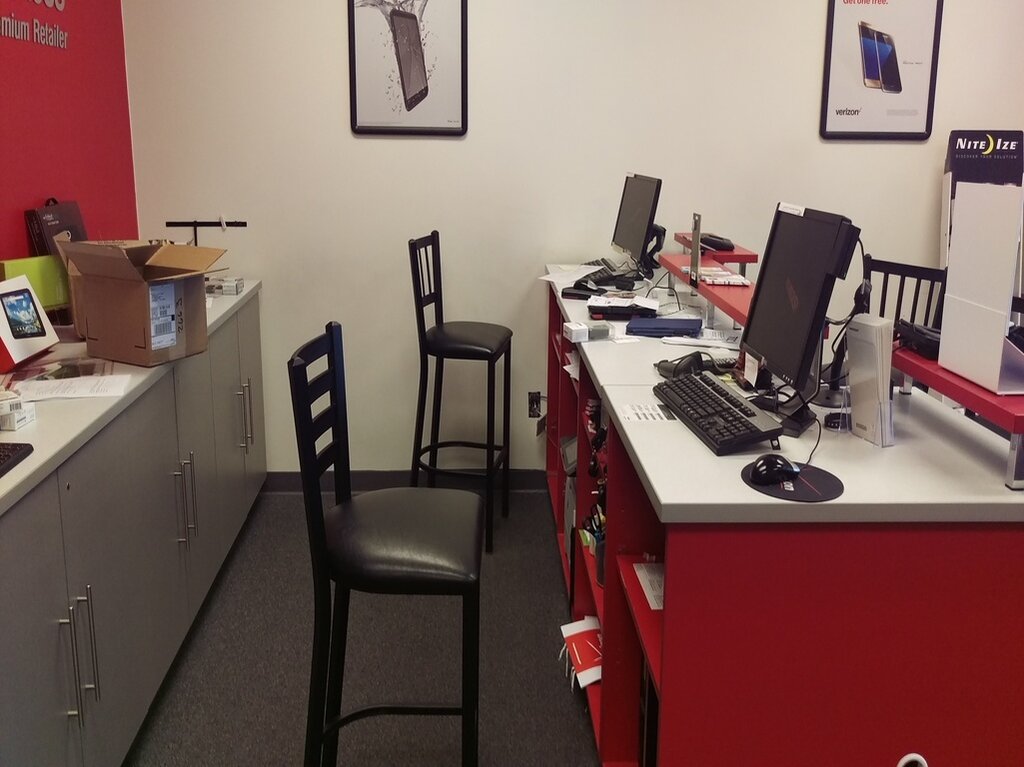Cep telefonu ve aksesuarları satış mağazaları Verizon Authorized Retailer - Tcc, Iova Eyaleti, foto