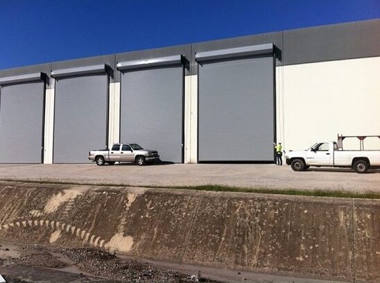 Kapılar Tri-State Garage Door Inc, Güney Dakota Eyaleti, foto