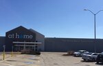 At Home (United States, Lee's Summit, 601 N State Highway 291), mobilya mağazaları  Missouri Eyaleti'nden