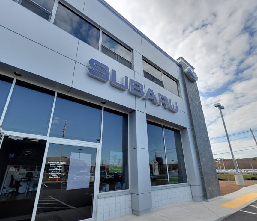 Otomobil satış galerileri Ira Subaru, Massachusetts, foto