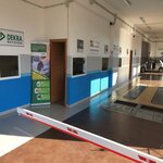 Centro Revisioni Mr e Autolavaggio (Lazio, Roma, Viale Roma, 85), oto yıkama  Roma'dan