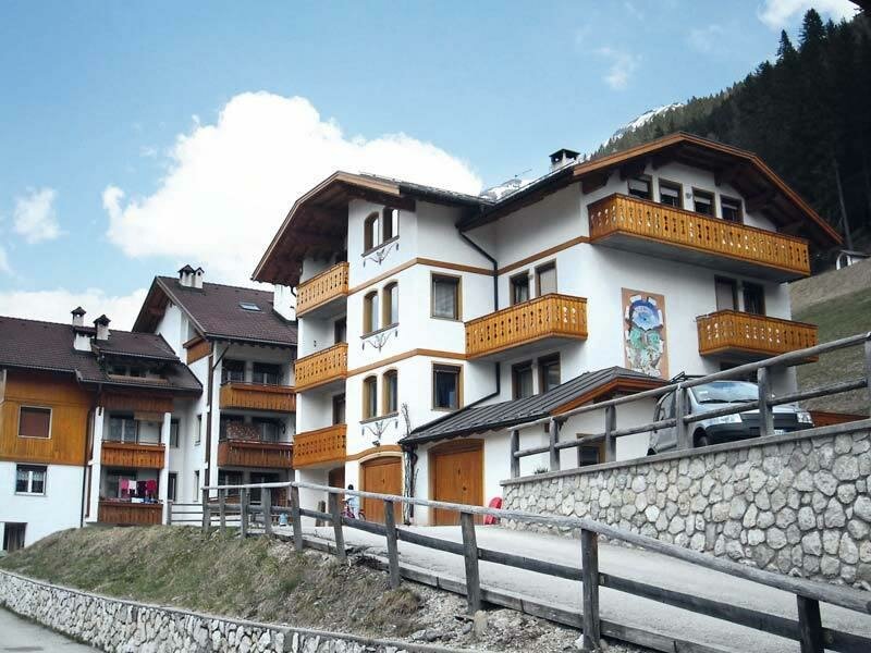 Kapılar Dolomites - Infissi in Pvc, Dünya, foto