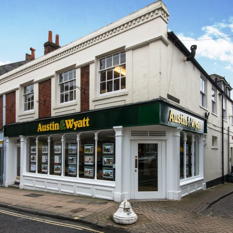 Konut kredisi hizmetleri Austin & Wyatt Letting Agents Winchester, İngiltere, foto