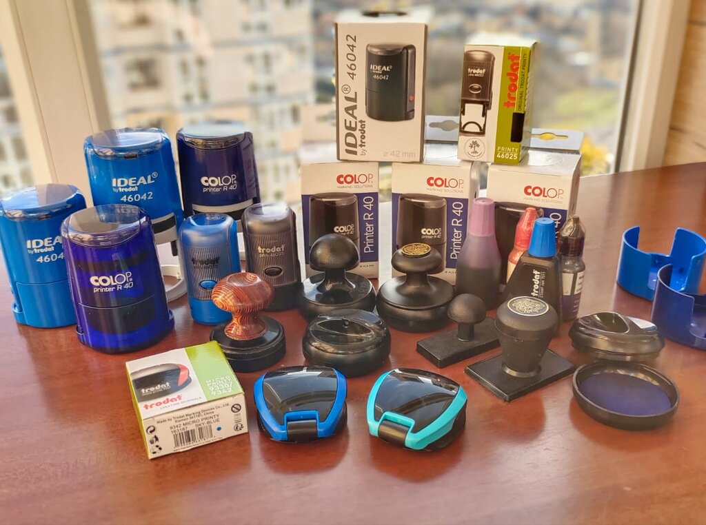 Mühürlerin ve pulların Печати и штампы, Krasnodar, foto