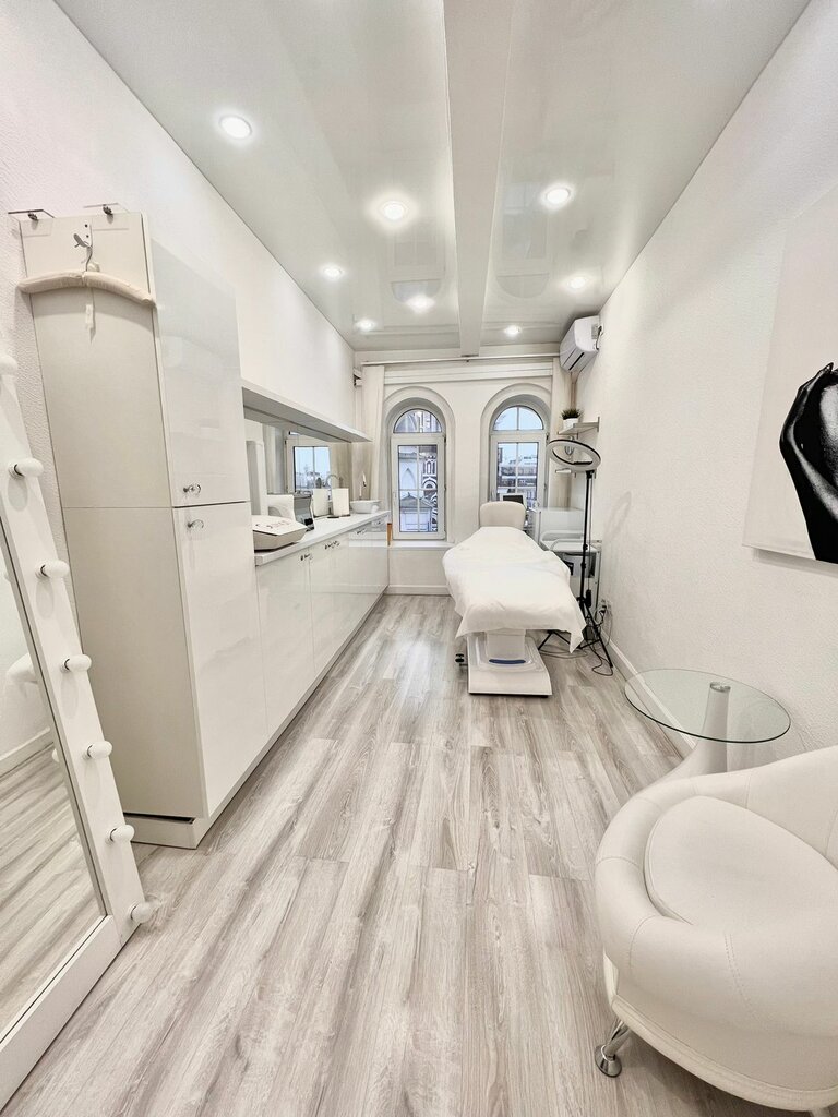 Kaş ve kirpik salonu Foxlashes, Moskova, foto