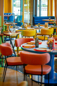 U Diadi Maxa (Neftchilar Avenue No:26A), restoran  Bakü'den