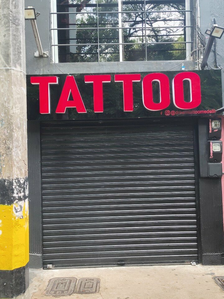 Dövmeciler Dream Tattoo Medellin, Medellin, foto