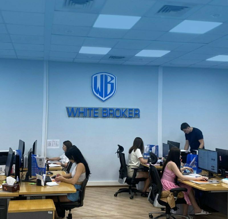 Gümrük hizmetleri White broker, Vladivostok, foto