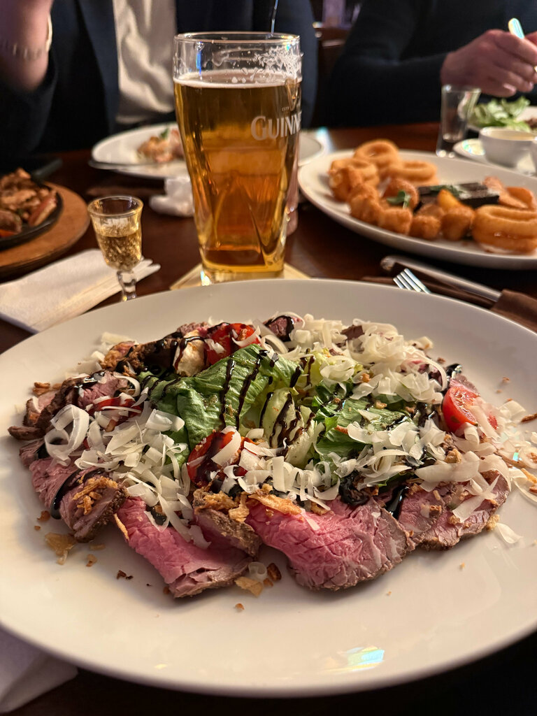 Restoran Dublin pub, Surgut, foto