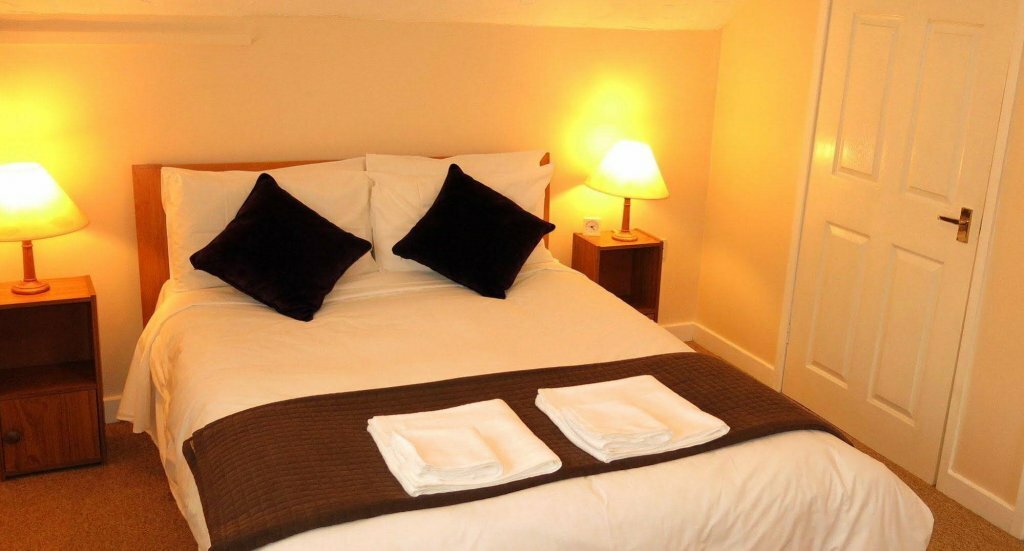 Otel Ivybridge Guest House, Galler, foto