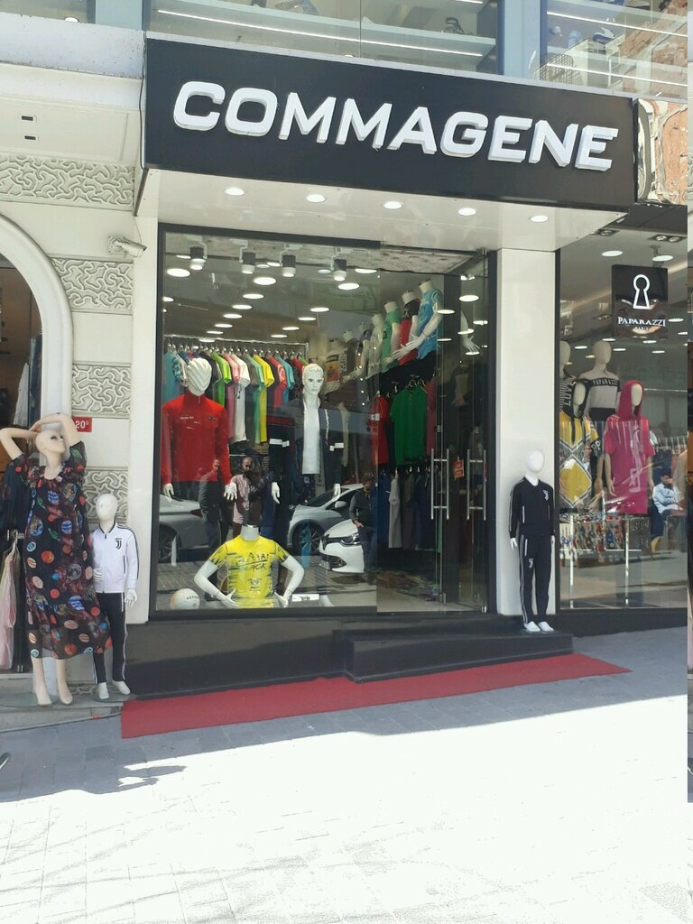 Toptan giyim Commagene, İstanbul, foto