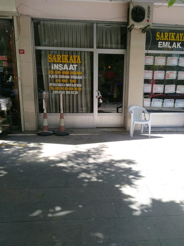 Emlak ofisi Sarıkaya Emlak, İstanbul, foto