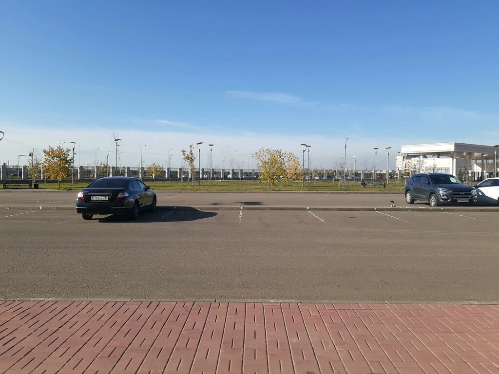 Otoparklar Parking lot, Astana, foto
