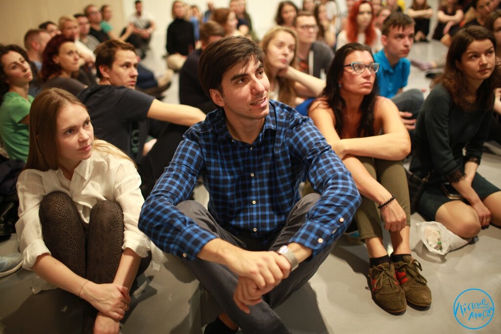 Sahne sanatları okulu Teatralny tsentr Legkiye lyudi, Moskova, foto