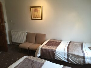 Allison House 16 Guesthouse (Scotland, Edinburgh, Mayfield Gardens), otel  Edinburgh'tan