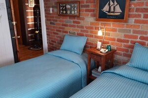 Le Refuge du Poète (Quebec, Longueuil), otel  Longueuil'den