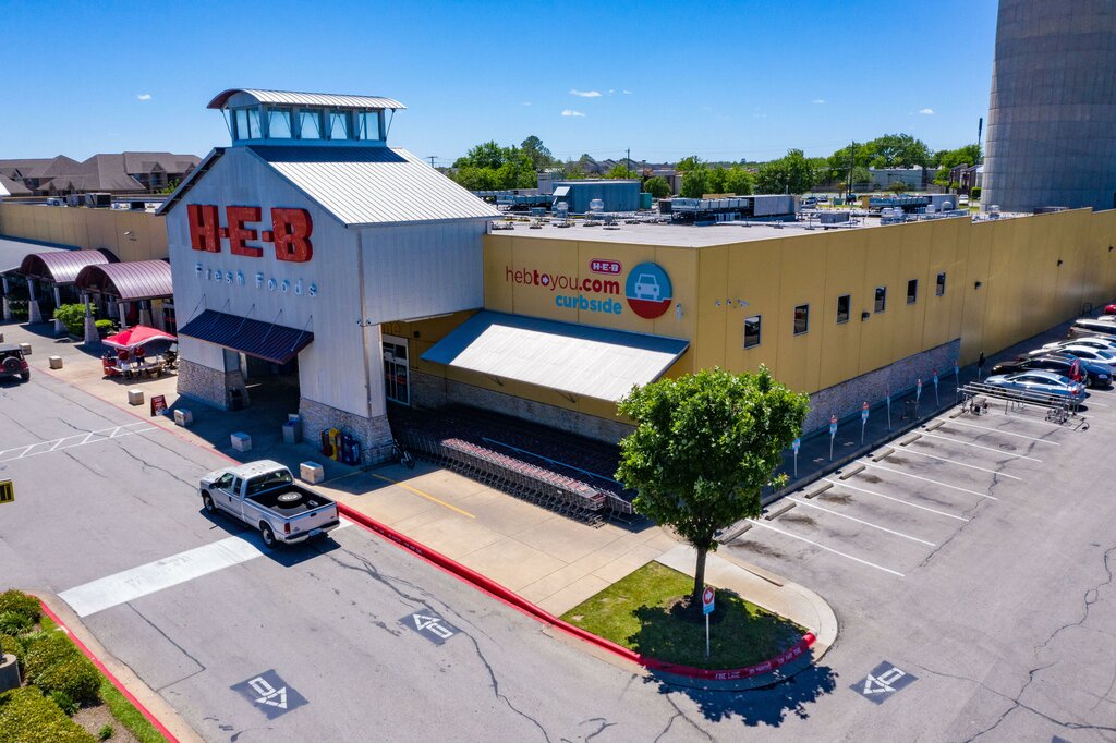 Market H-e-b Curbside Pickup & Grocery Delivery, College Station, foto
