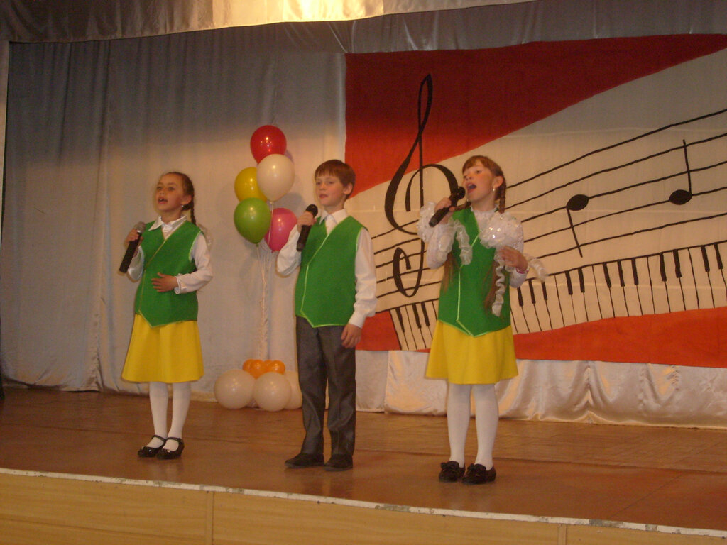 Müzik okulları ve konservatuarlar Детская музыкальная школа, Buriatya, foto