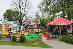 Аттракцион (Tula Region, Kimovsk, ulitsa Michurina), atraksiyon  Kimovsk'tan