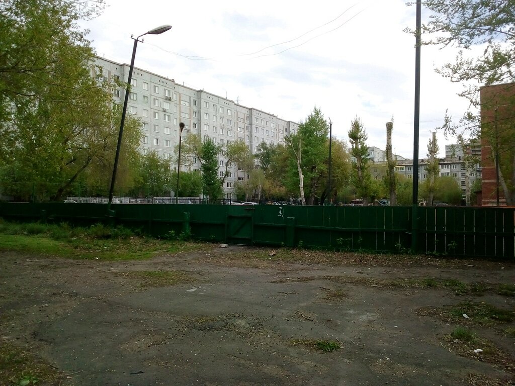 Buz pateni pistleri Ice rink, Omsk, foto