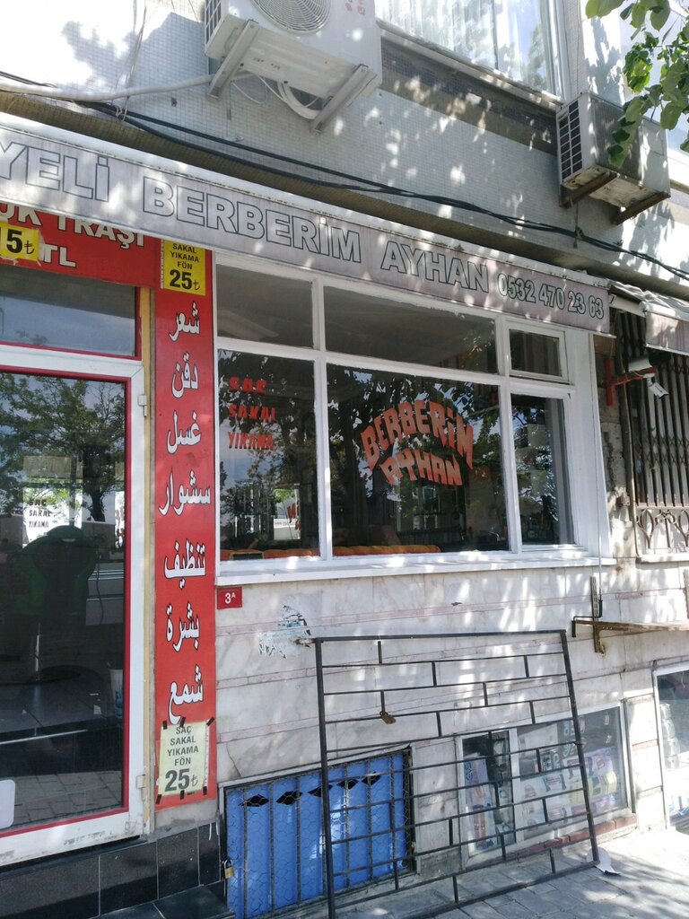 Berberler Ünyeli Berberim Ayhan, İstanbul, foto