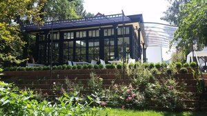 Villa Almarin (Ensheimer 20,66386 Sankt Ingbert,), otel  Sankt Ingbert'ten