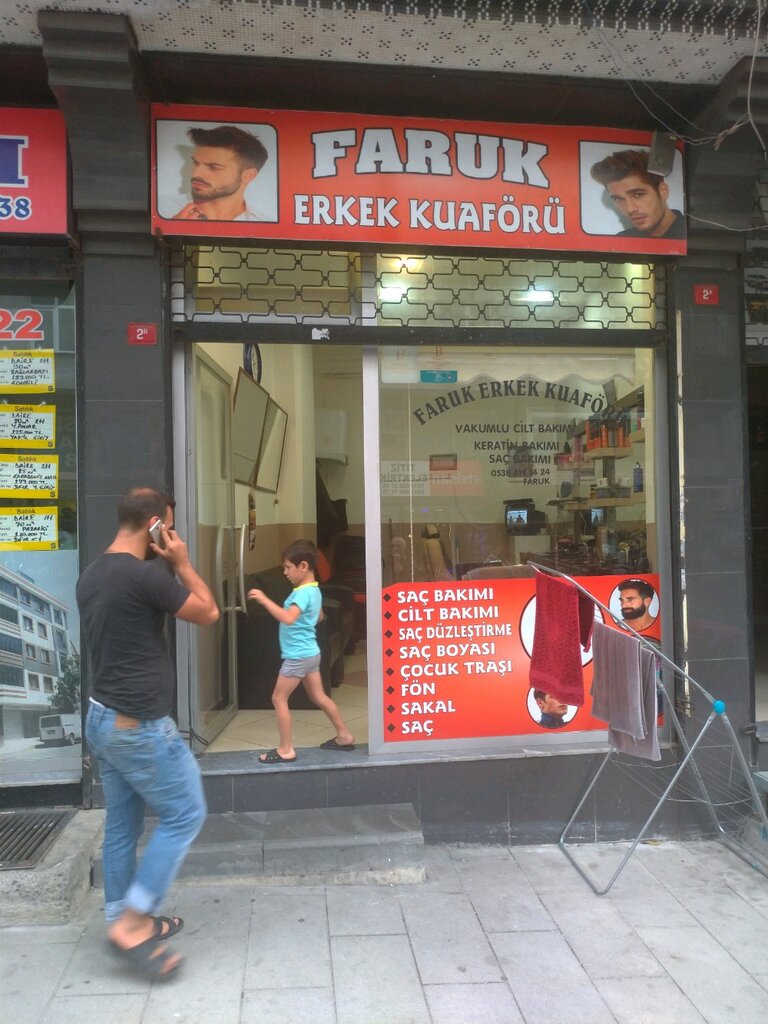 Berberler Faruk Erkek Kuaförü, İstanbul, foto
