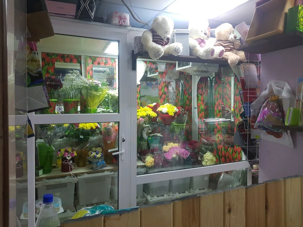 Çiçekçiler Склад цветов, Izhevsk, foto