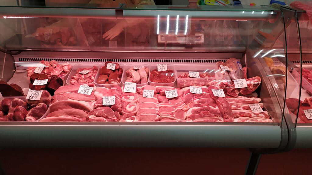 Kasap, şarküteri Meat King, Saint‑Petersburg, foto