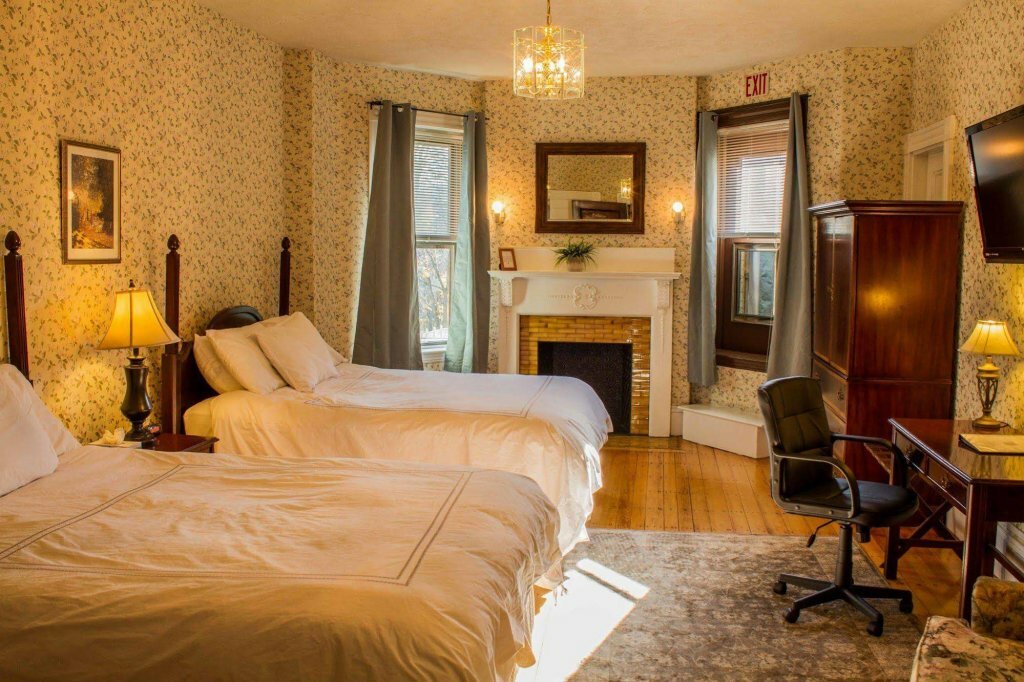 Otel Beacon Inn 1087, Brookline, foto