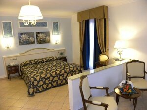 Hotel Ristorante Borgo La Tana (Basilicata, Potenza, Contrada Castrocucco, 22), otel  Basilicata'dan