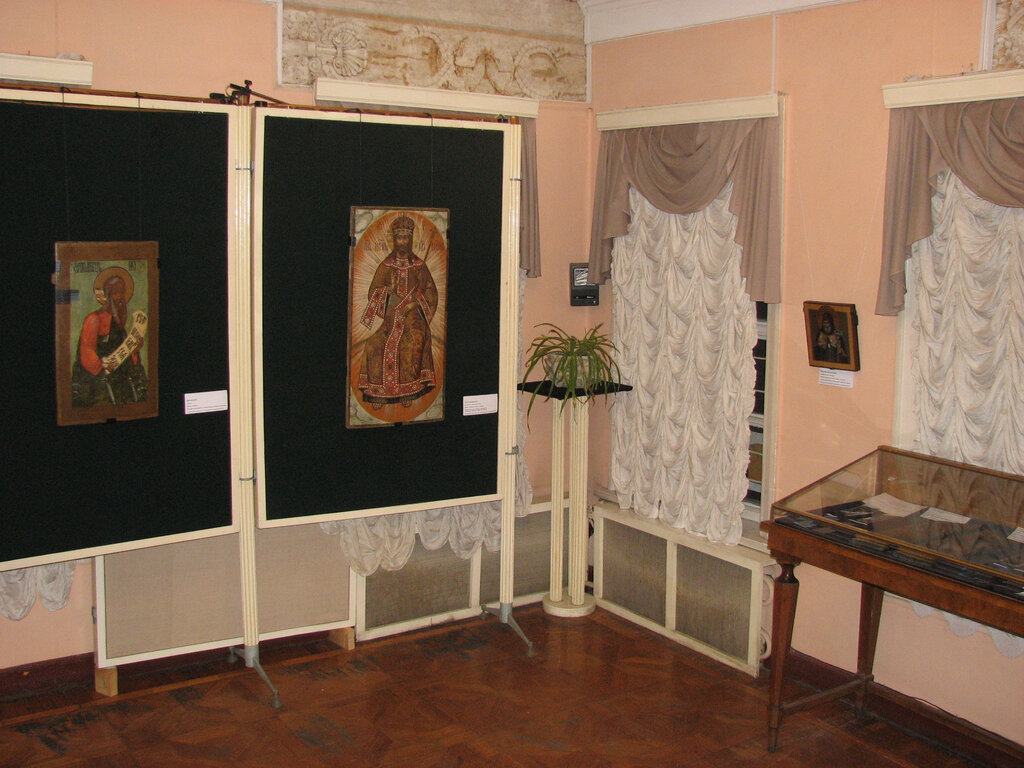 Sergi salonları, galeriler Vystavochny zal Gosniir, Moskova, foto