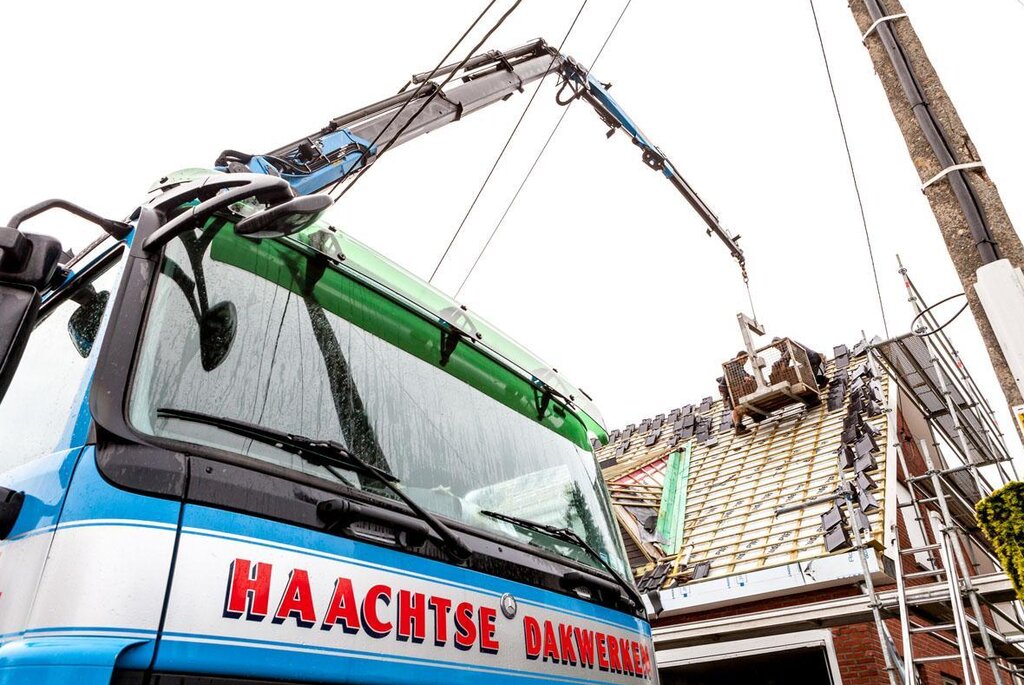 Çatı ve çatı materyalleri Haachtse Dakwerken, Flaman Brabant, foto
