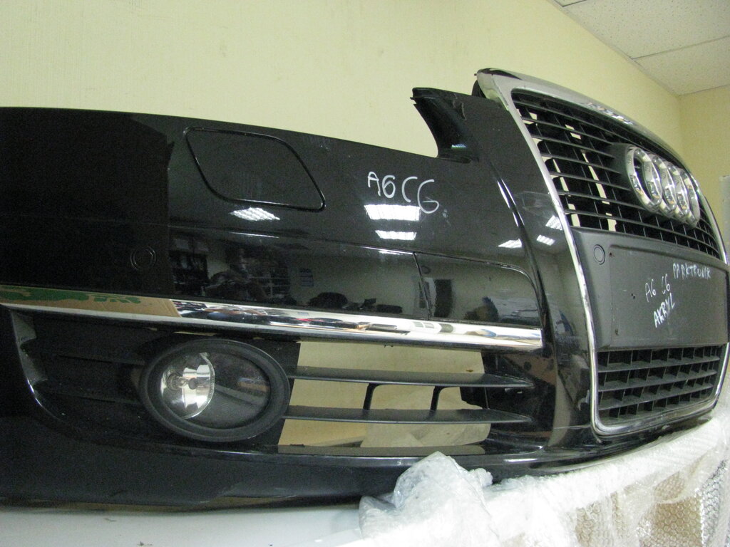 Çıkma yedek parça EuroAutoUral, Nijni Tagil, foto