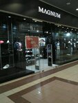 Magnum (улица Вакуленчука No:29), giyim mağazası  Sevastopol'dan
