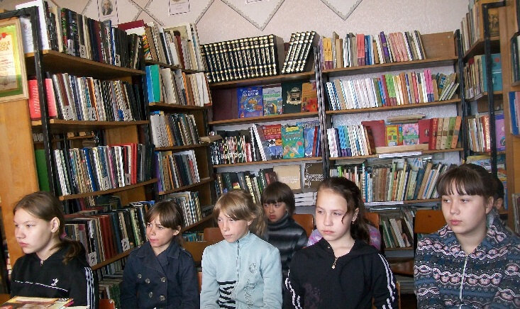 Kütüphaneler Пятковская библиотека-филиал № 16, , foto