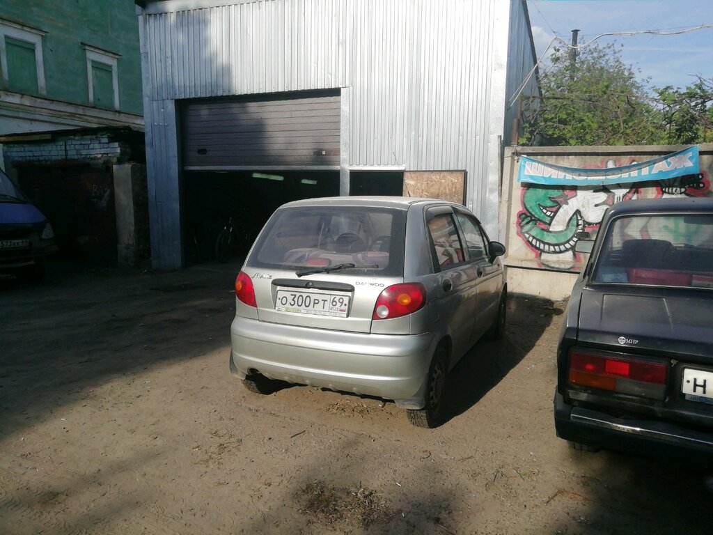 Otomobil servisi Optimum service, Tver, foto