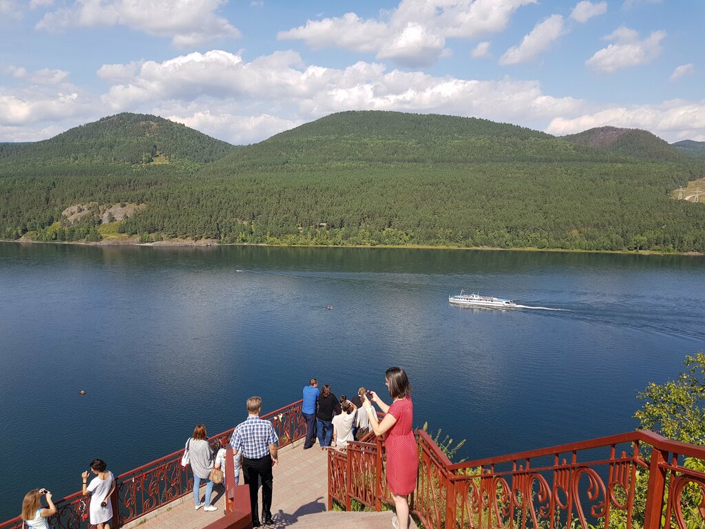 Turizm acenteleri Limited Liability Company Siberia For People, Krasnoyarsk, foto