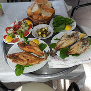 Köy Sofrası (İzmir, Menderes, Gümüldür Fevzi Çakmak Mah., Deniz Cad., 17), kafe  Menderes'ten