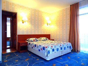 Divnaya (Lenina Street No:28/А, Divnomorskoye Village), otel  Krasnodarski krayından